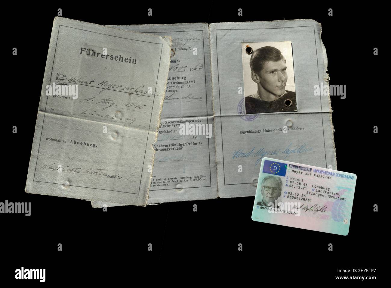 Old driving licence from 1963 and a new driving licence from 2022 in ...