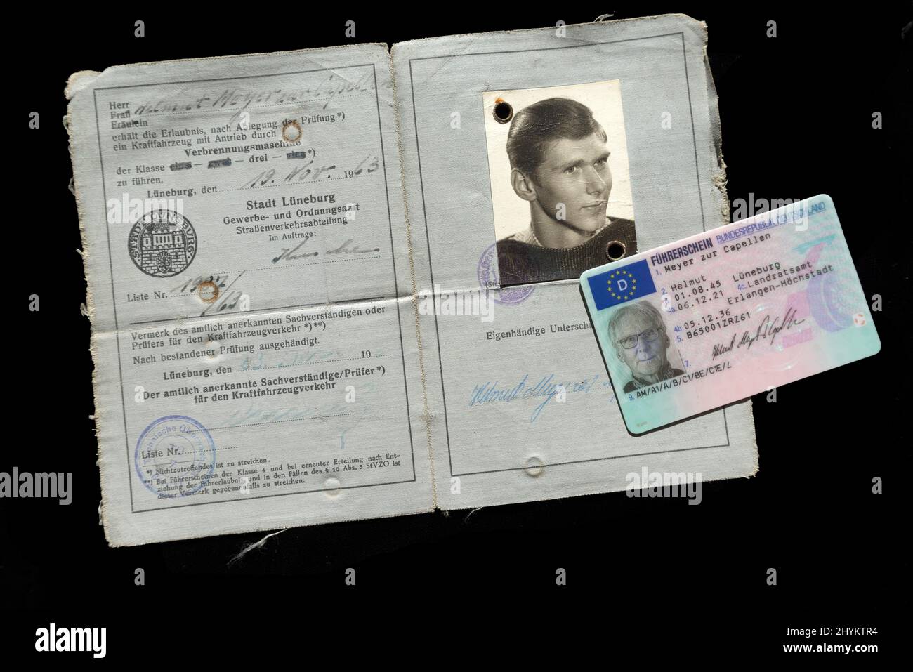 Old driving licence from 1963 and a new driving licence from 2022 in ...