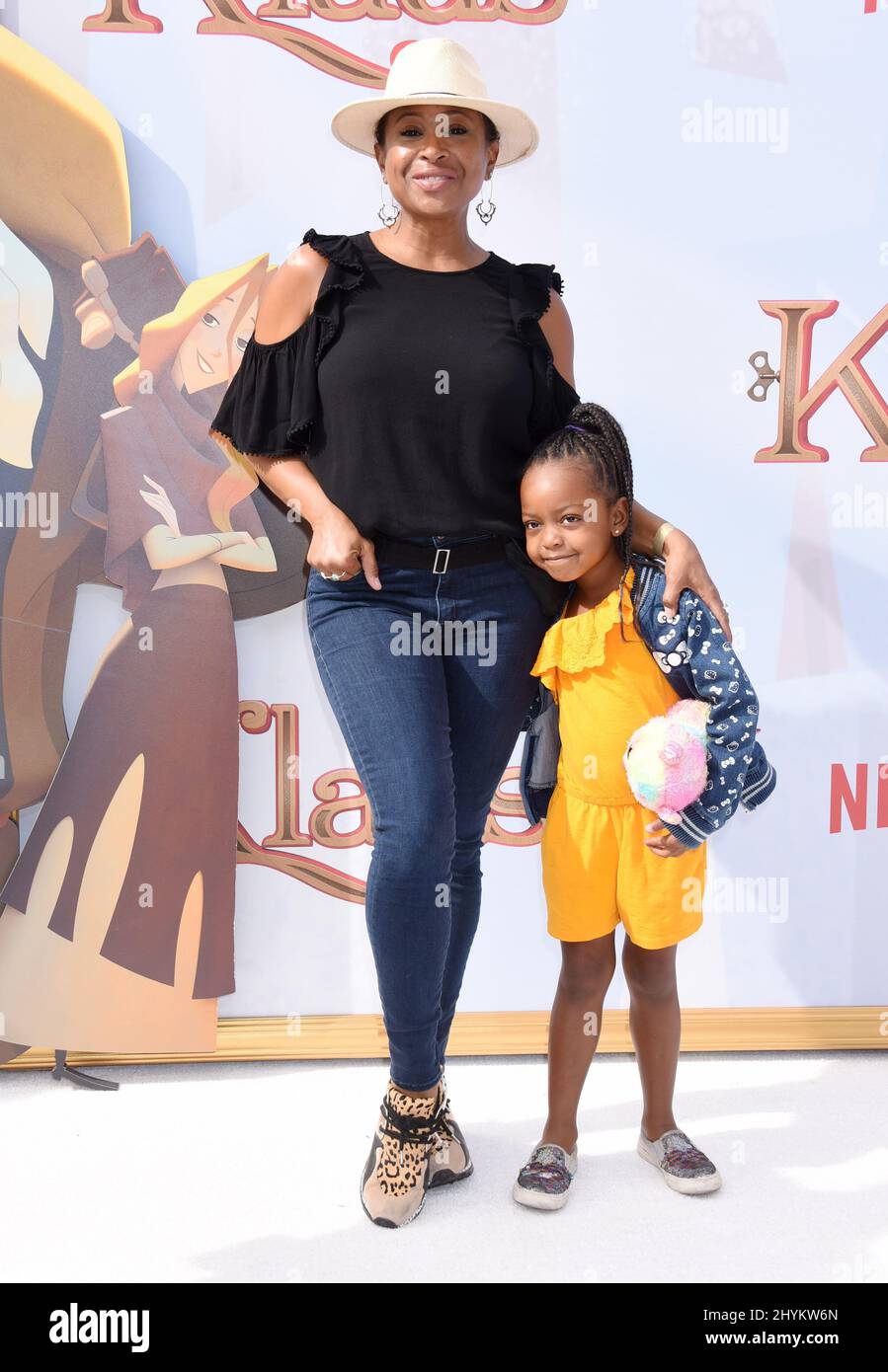Tanika Ray at the "Klaus" Los Angeles Premiere held at the Regency ...