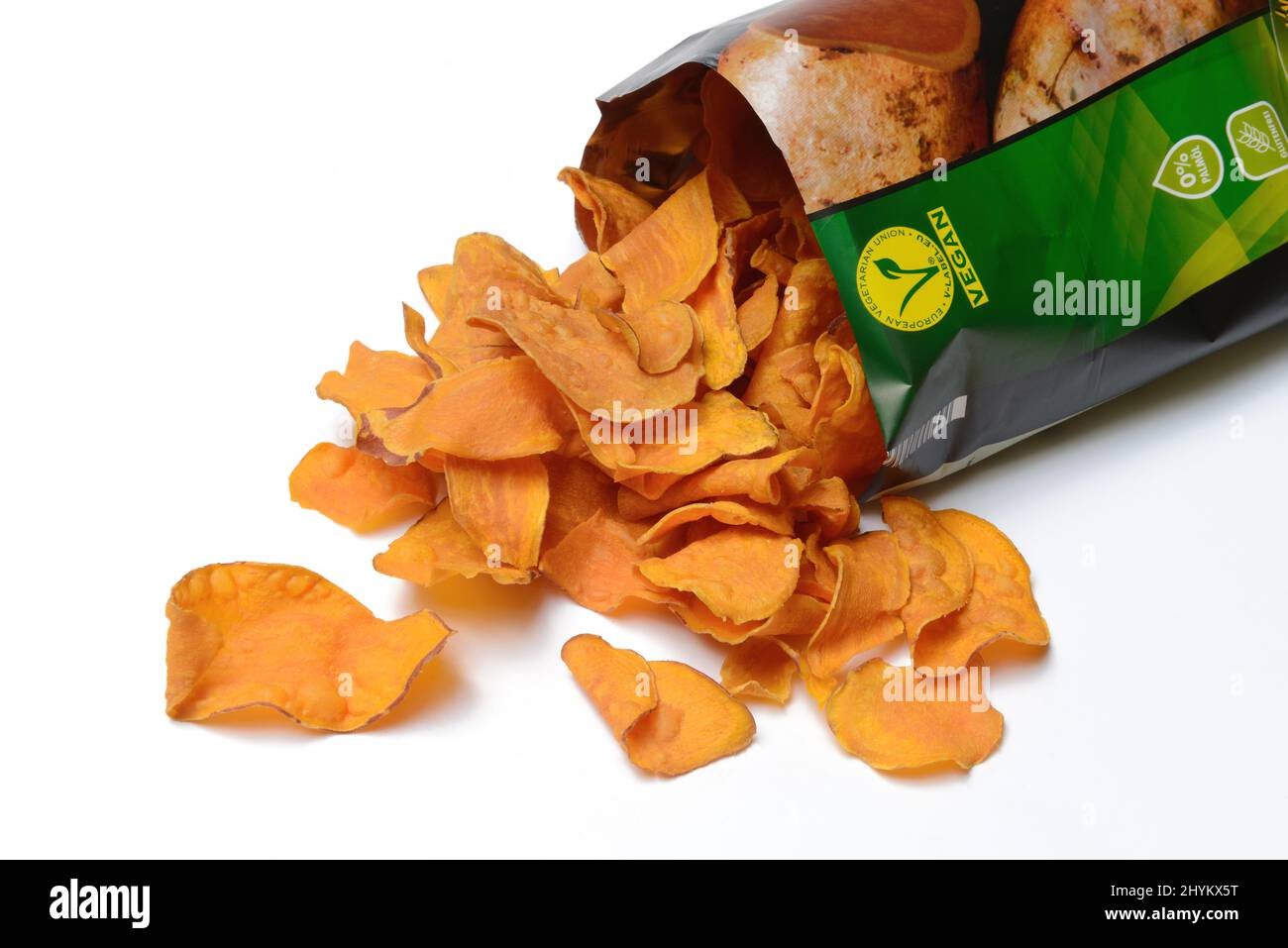 Sweet crisps in packaging, sweet potato Stock Photo - Alamy