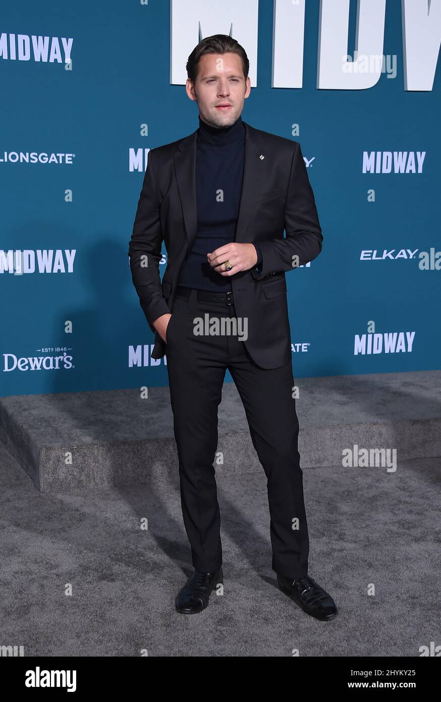 Luke Kleintank attending the World premiere of Midway Stock Photo - Alamy