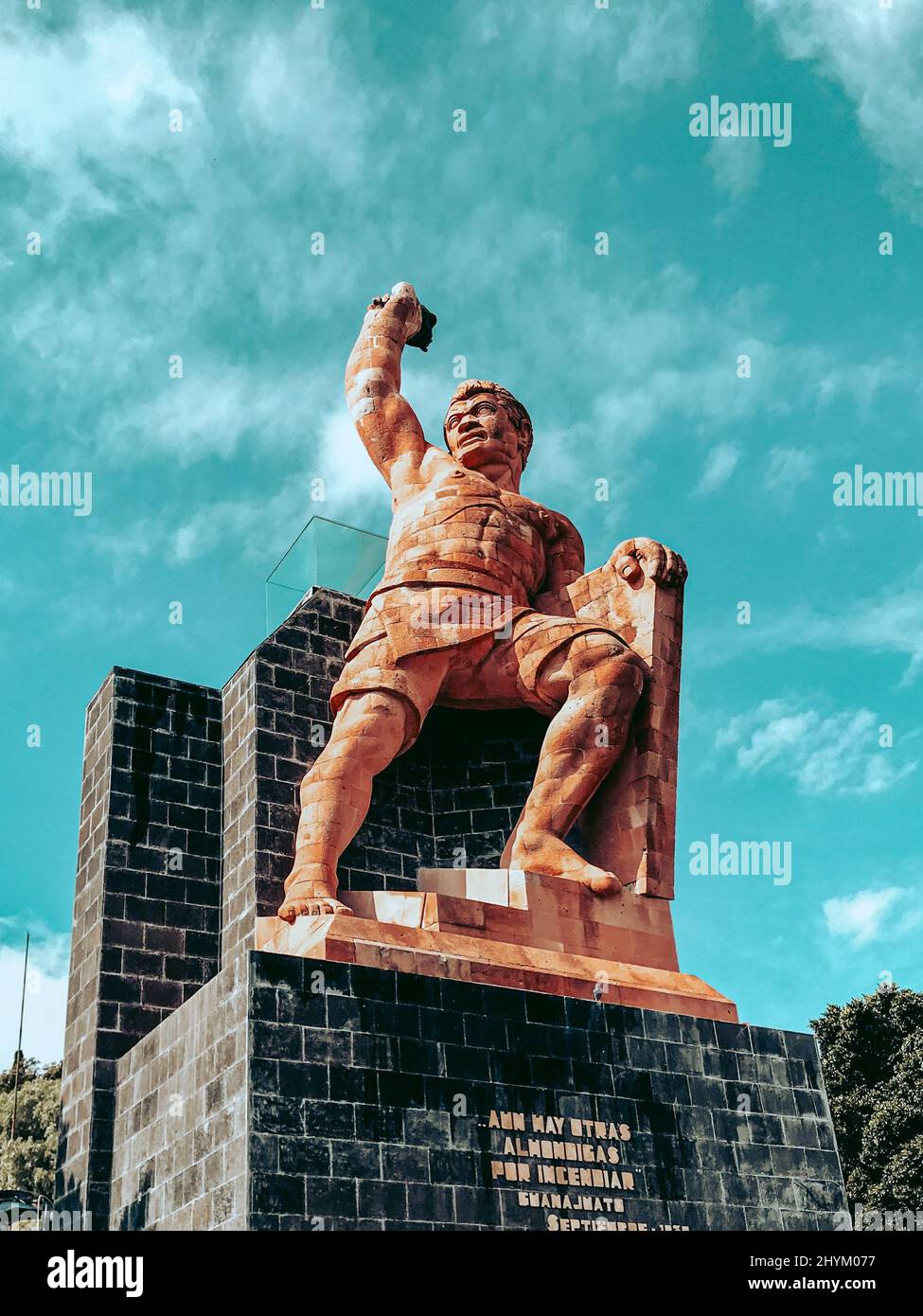Statue of El Pipila in Guanajuato against a cloudy sky Stock Photo - Alamy