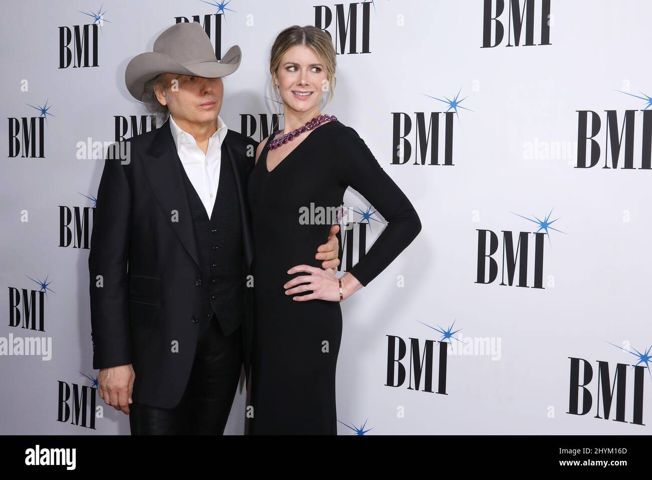 Dwight yoakam 2019 hi-res stock photography and images - Alamy