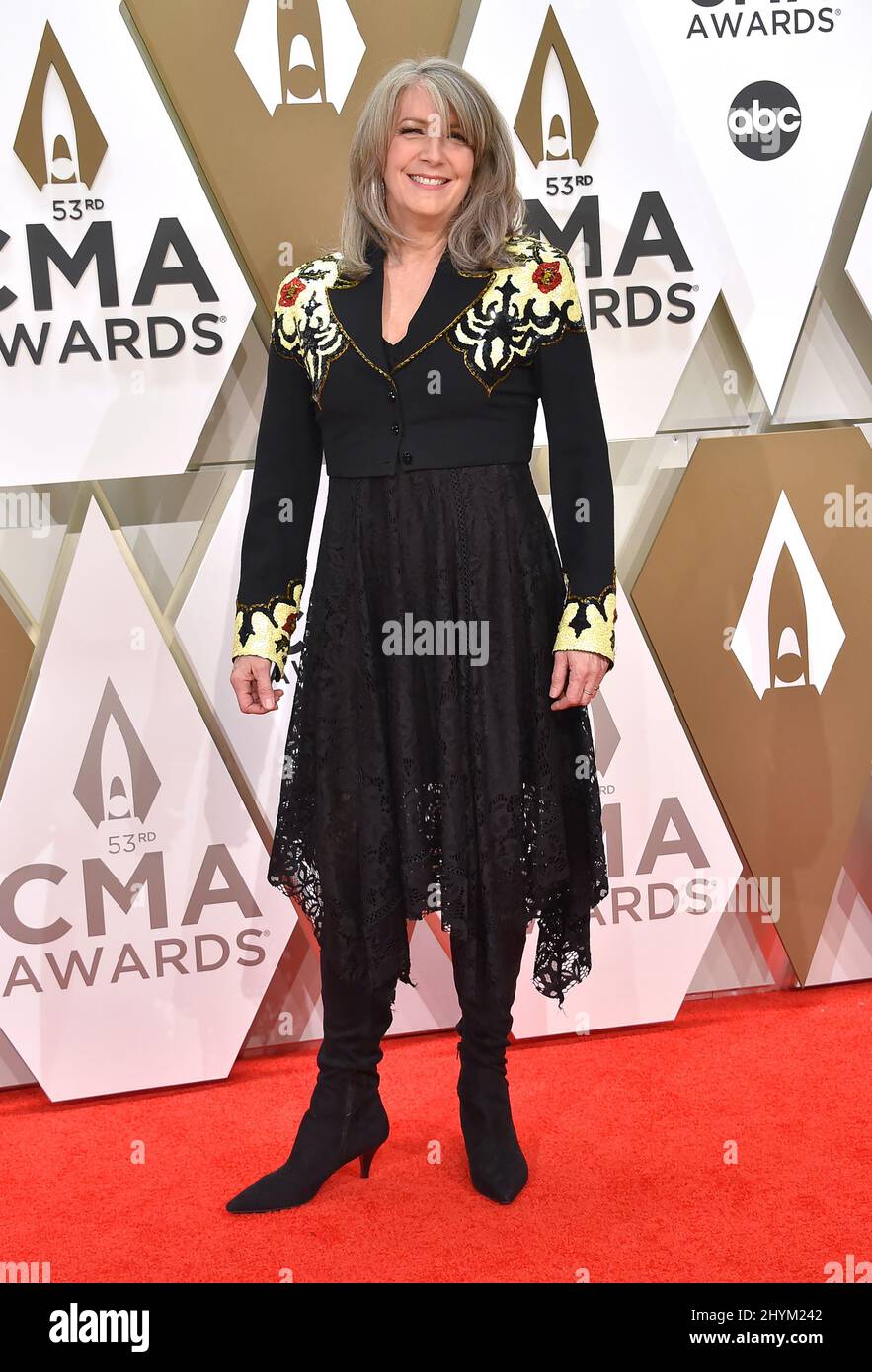 Kathy Mattea arriving to the 53rd Annual CMA Awards held at Bridgestone ...