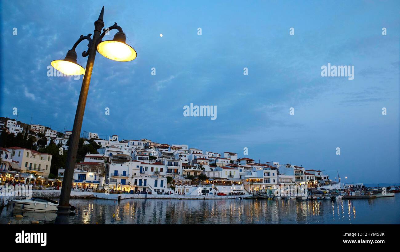 Super wide angle, evening light, lantern on harbour promenade, harbour ...