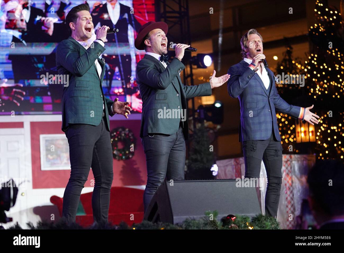 Victor Micallef, Fraser Walters and Clifton Murray of The Tenors ...