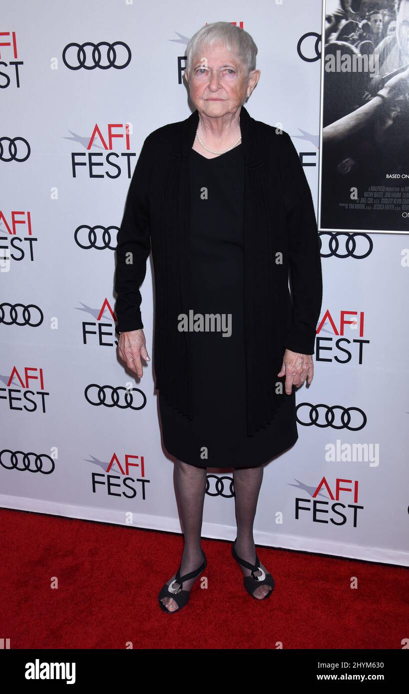 Bobi Jewell attending the World Premiere of Richard Jewell in Los ...