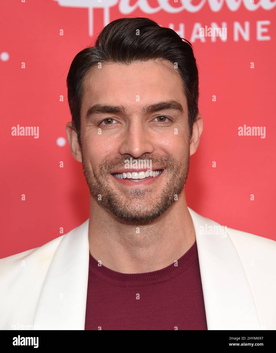 Peter Porte attending the Christmas Under the Stars€™ Special Screening ...