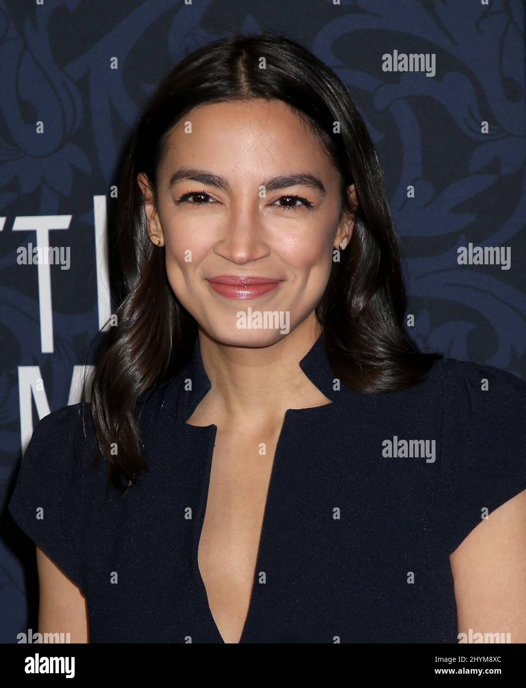 Alexandria ocasio cortez headshot hi-res stock photography and images ...