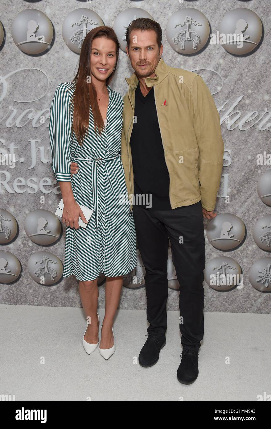 Jason Lewis And Satsuki Mitchell