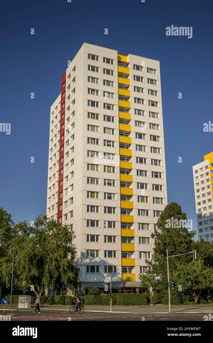 High-rise residential building, Holzmarktstrasse, Friedrichshain ...