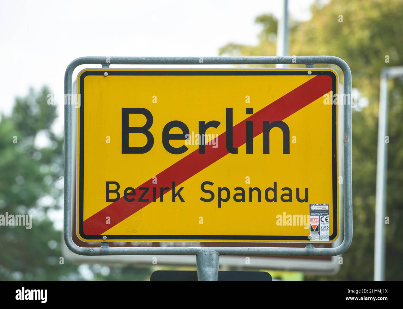 Berlin sign hi-res stock photography and images - Alamy