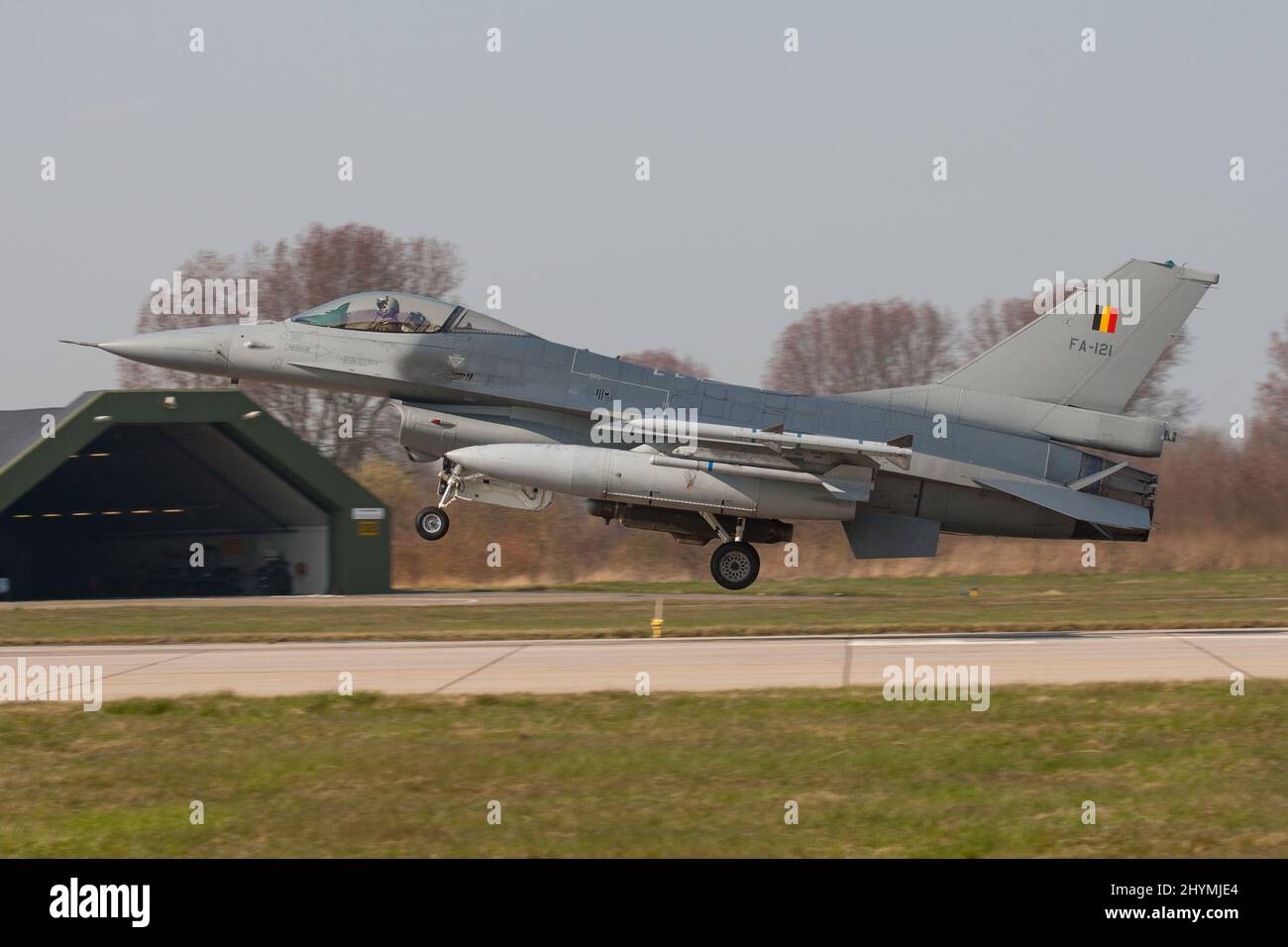 Fighter jets during landing hi-res stock photography and images - Alamy