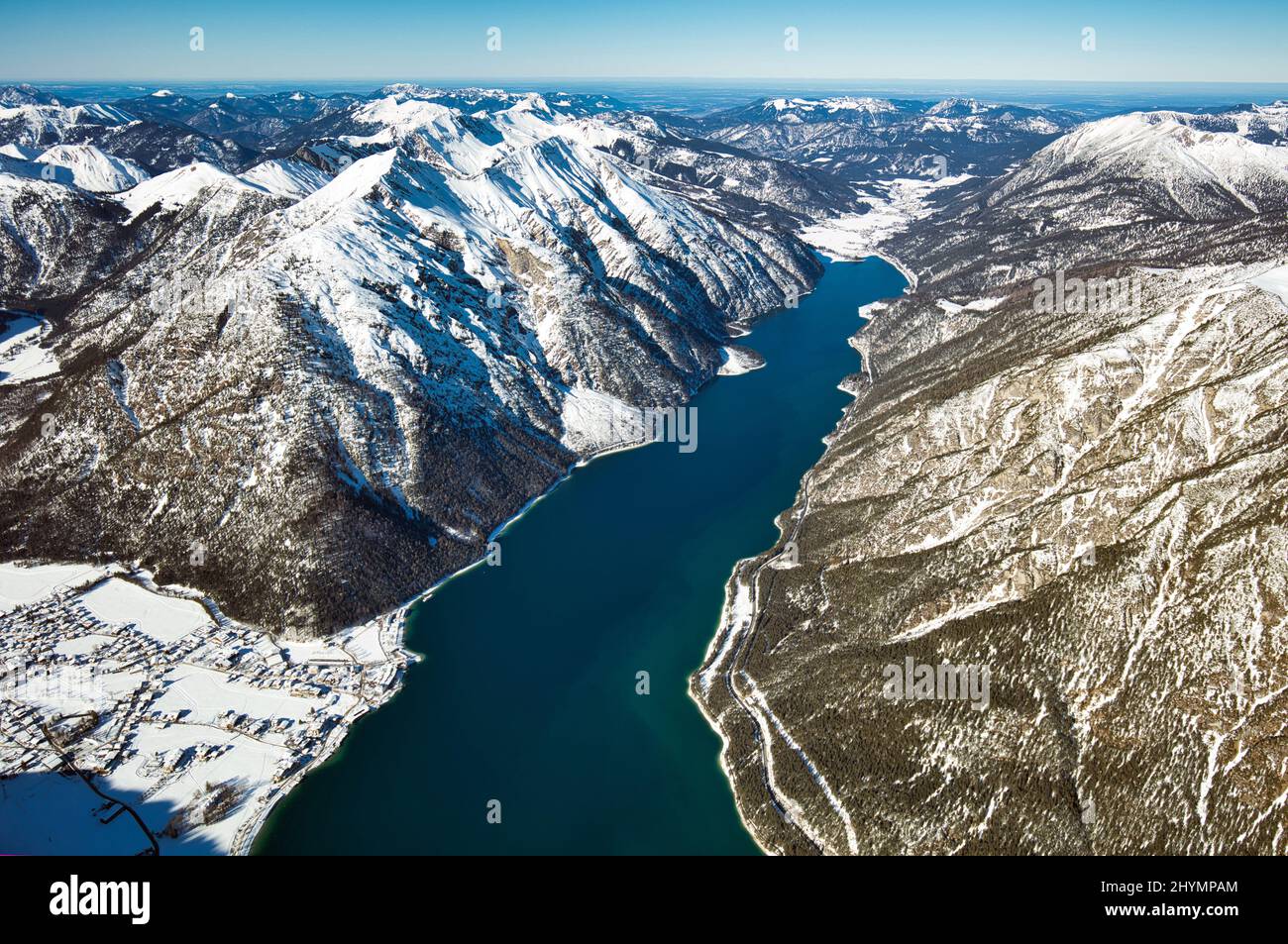 lake Achen in winter, aerial view, 09.02.2022, Austria, Tyrol Stock ...