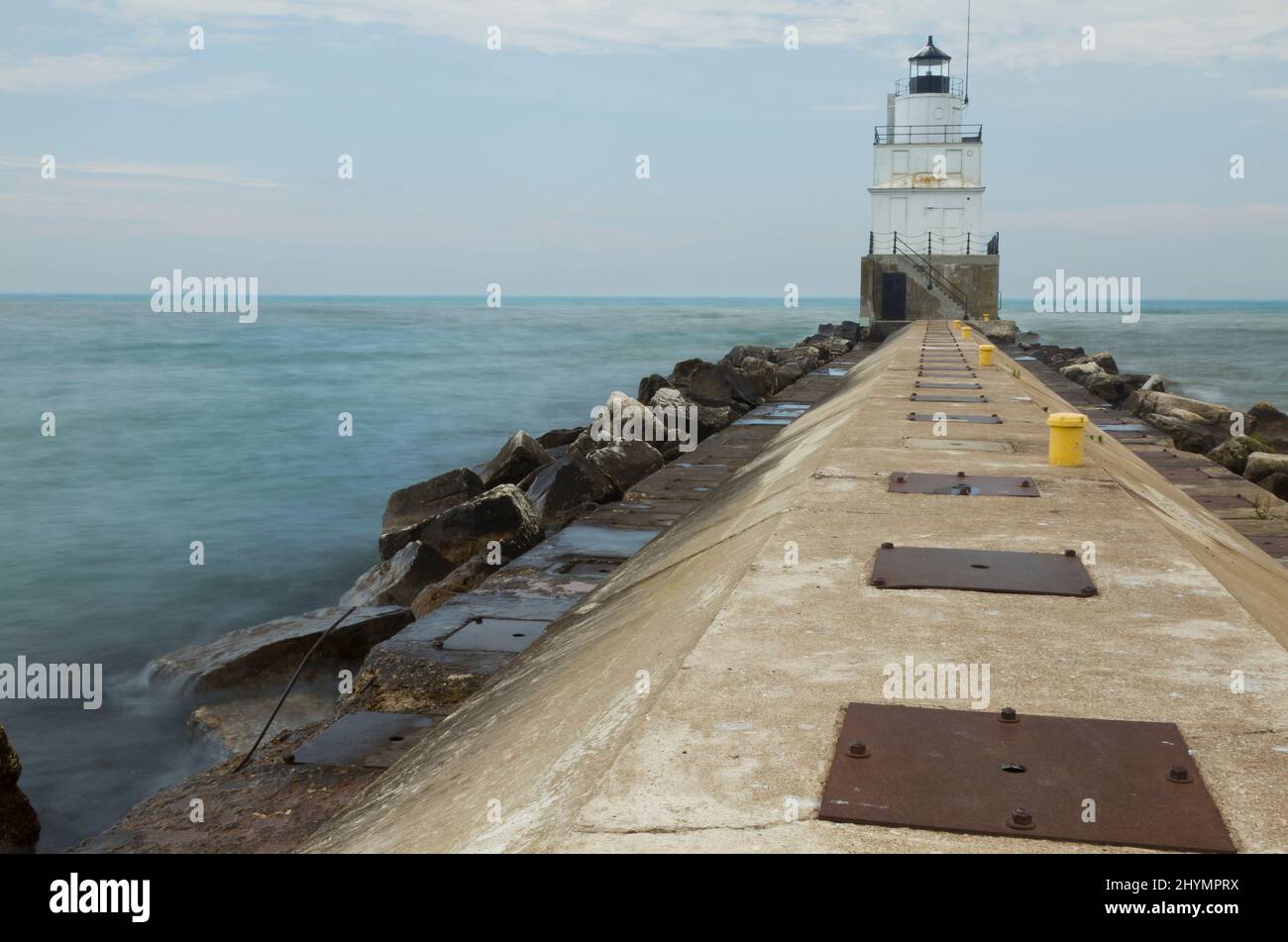 Manitowoc Breakwater Lighthouse Along Lake Michigan Stock Photo - Alamy