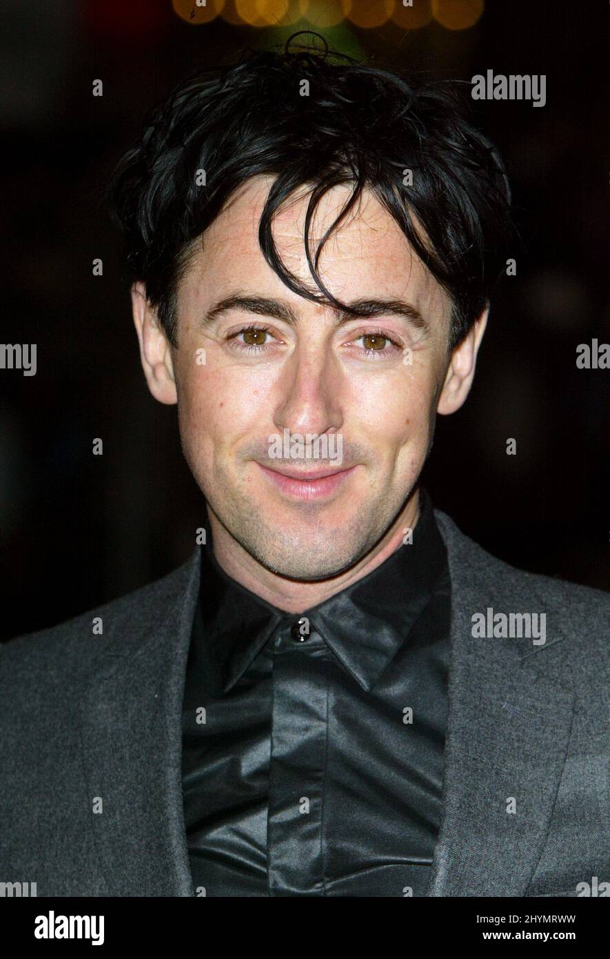 ALAN CUMMING ATTENDS THE ”PETER PAN' FILM PREMIERE IN LONDON. PICTURE ...