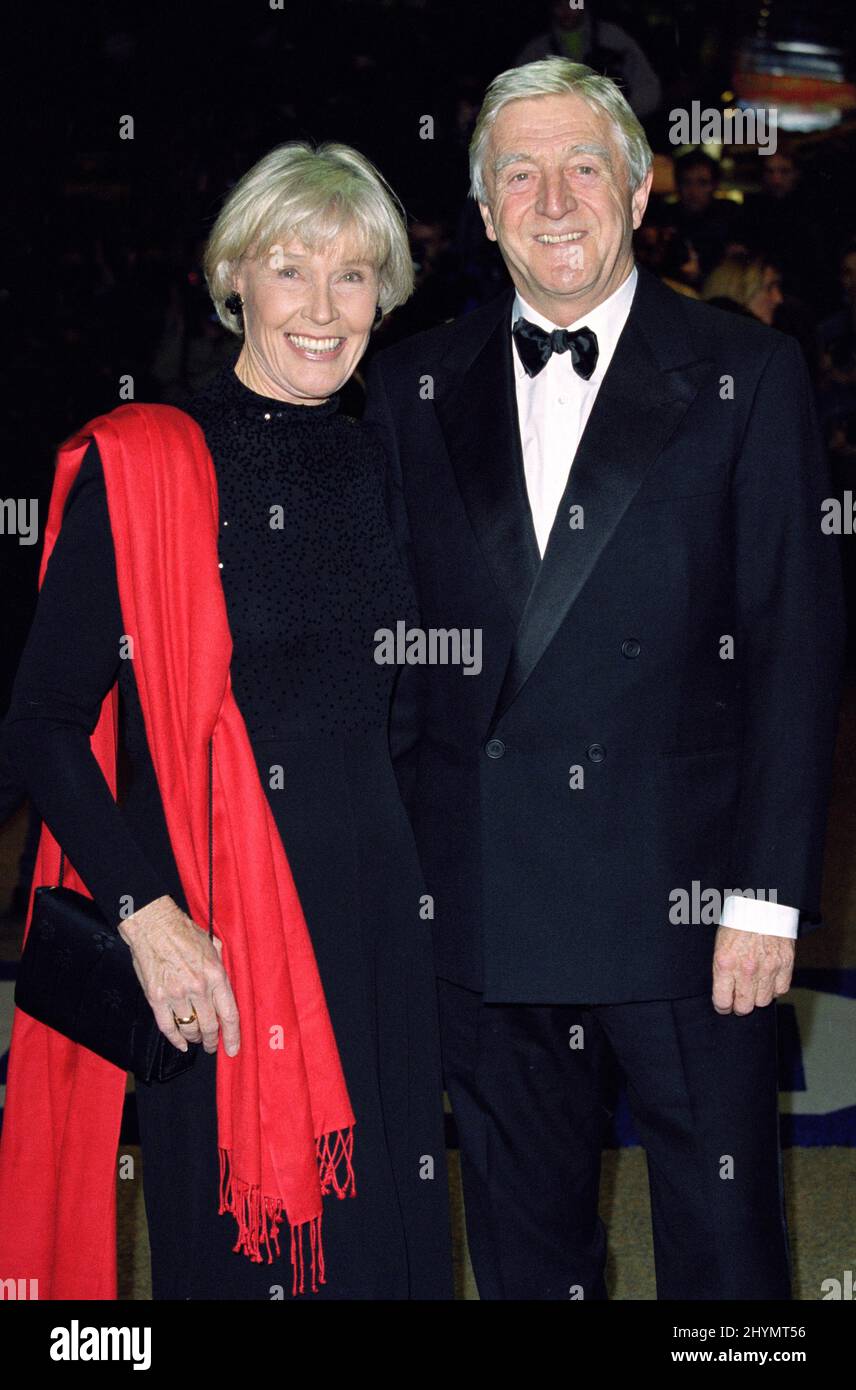 MICHAEL PARKINSON & WIFE MARY ATTEND 'THE GRINCH' ROYAL PREMIERE IN ...