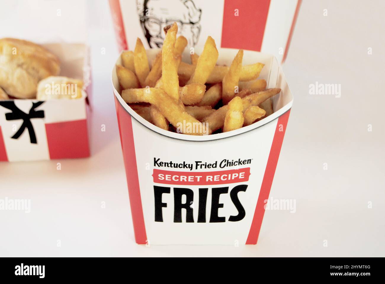 Bucket fries hi-res stock photography and images - Alamy