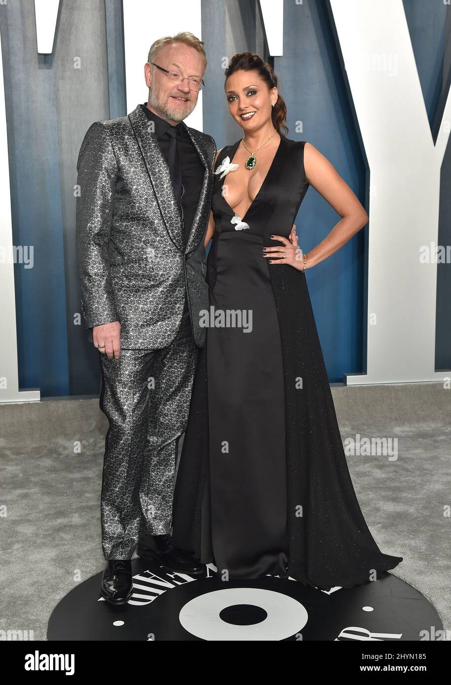 Jared Harris and Allegra Riggio at the Vanity Fair Oscar Party 2020 ...