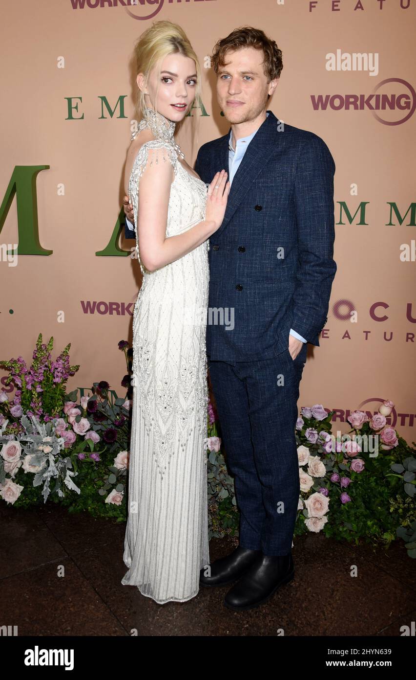 Johnny flynn anya hi-res stock photography and images - Alamy