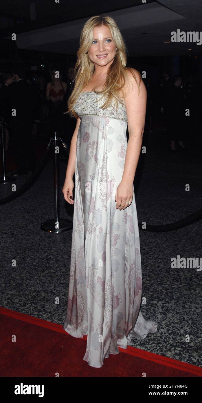 Jessica Capshaw attends the Paramount/DreamWorks Golden Globe After ...