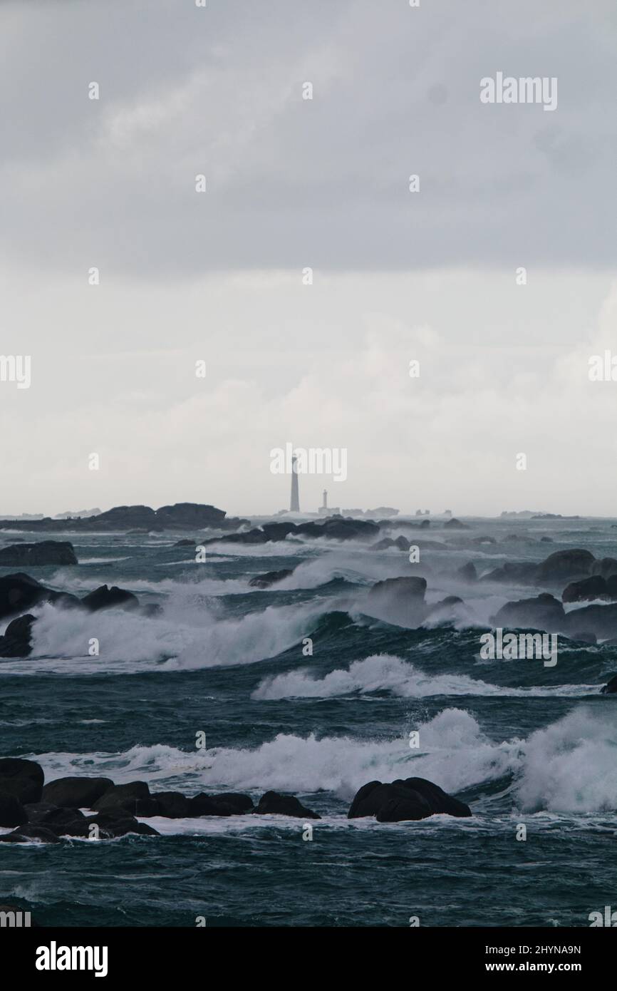 Photo of ocean waves and breeze Stock Photo - Alamy