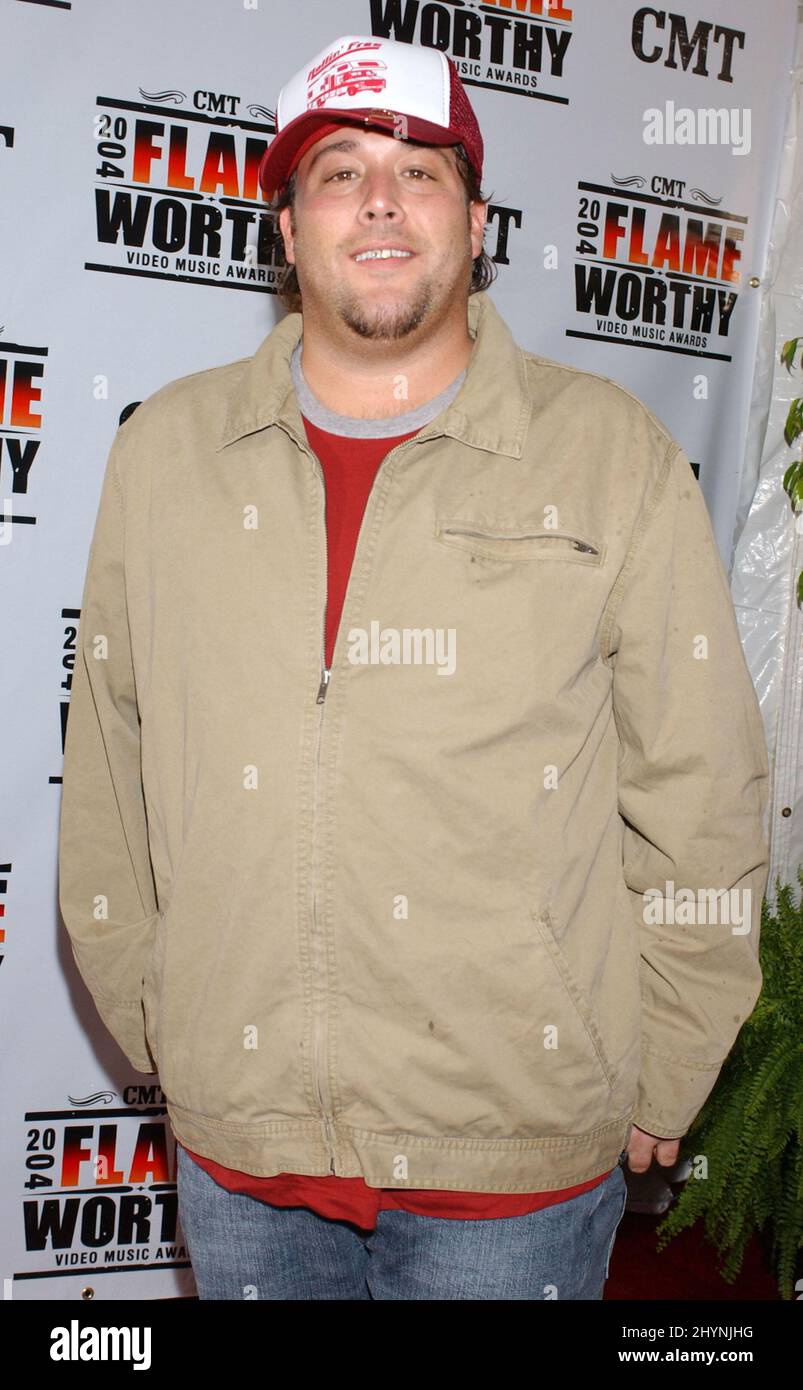 Uncle Kracker attends the 'CMT 2004 Flame Worthy Video Music Awards' at ...