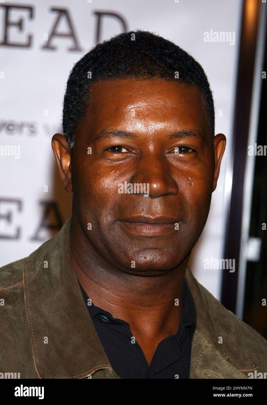 Dennis Haysbert attends the 'Jarhead' World Premiere in Hollywood ...