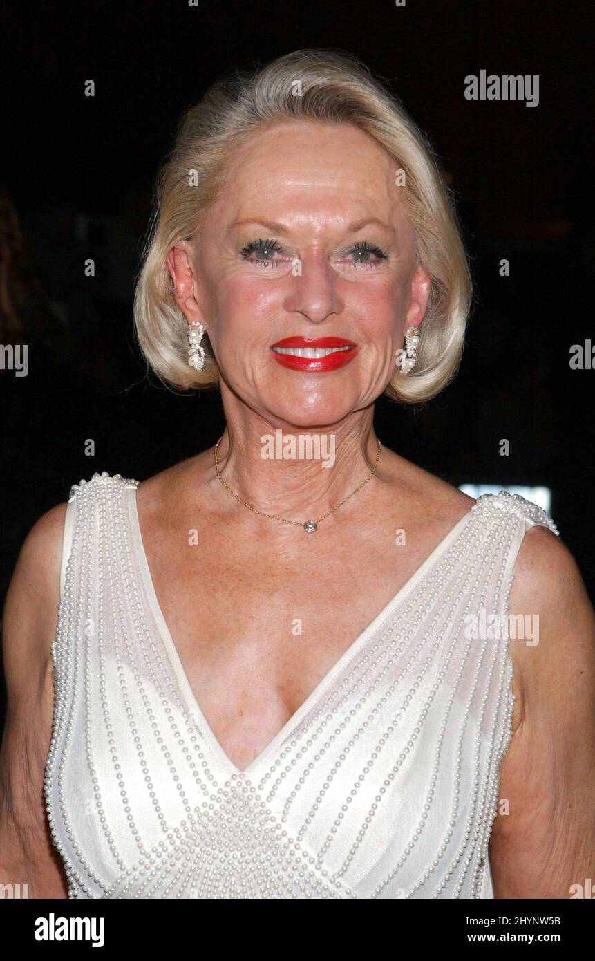 Tippi Hedren Attends The 17th Annual Palm Springs Film Festival Awards Gala At The Palm Springs