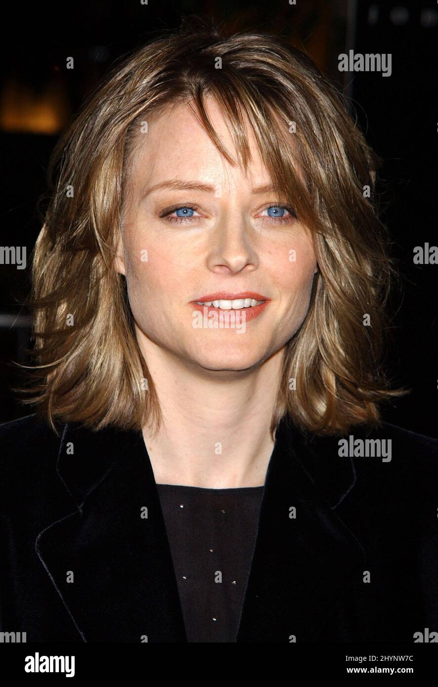 Jodie Foster attends the 'Panic Room' US Premiere Picture: UK Press ...