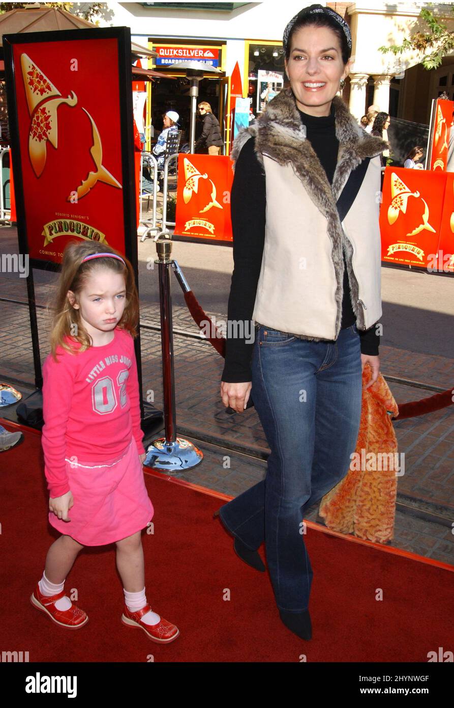Sela ward and daughter anabella hi-res stock photography and images - Alamy