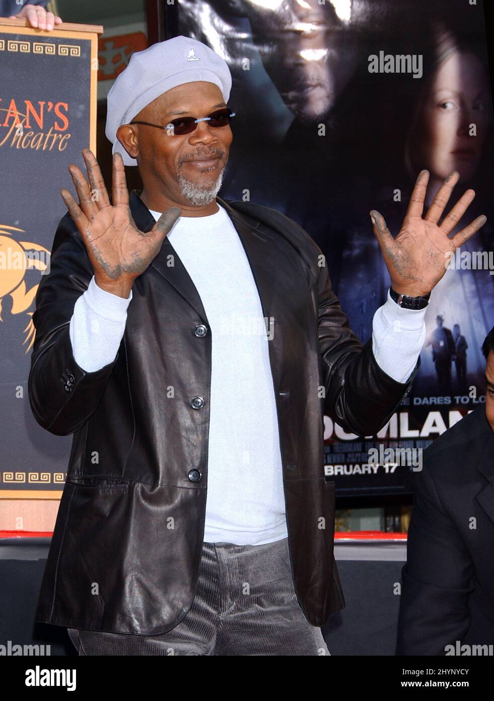 Samuel L. Jackson's hand & footprint Ceremony at Grauman's Chinese ...