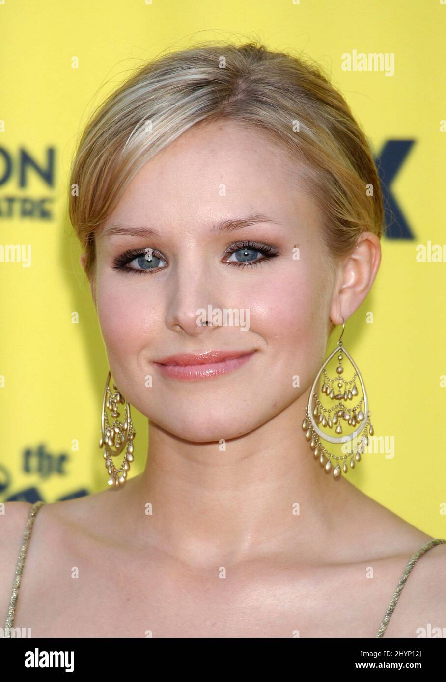 Kristen Bell attends the Teen Choice Awards 2005 at the Gibson ...