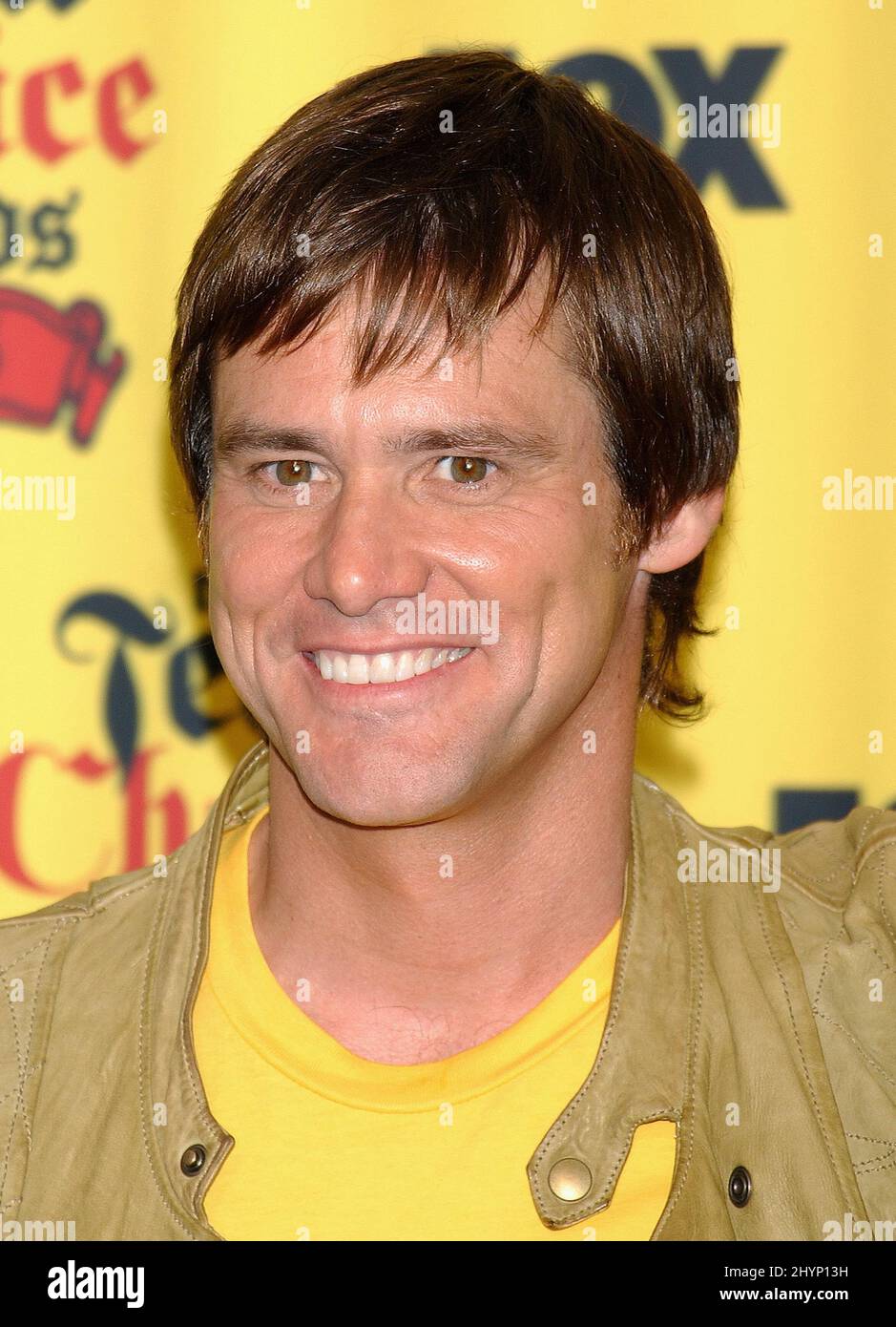 Jim Carrey attends the Teen Choice Awards 2005 at the Gibson ...