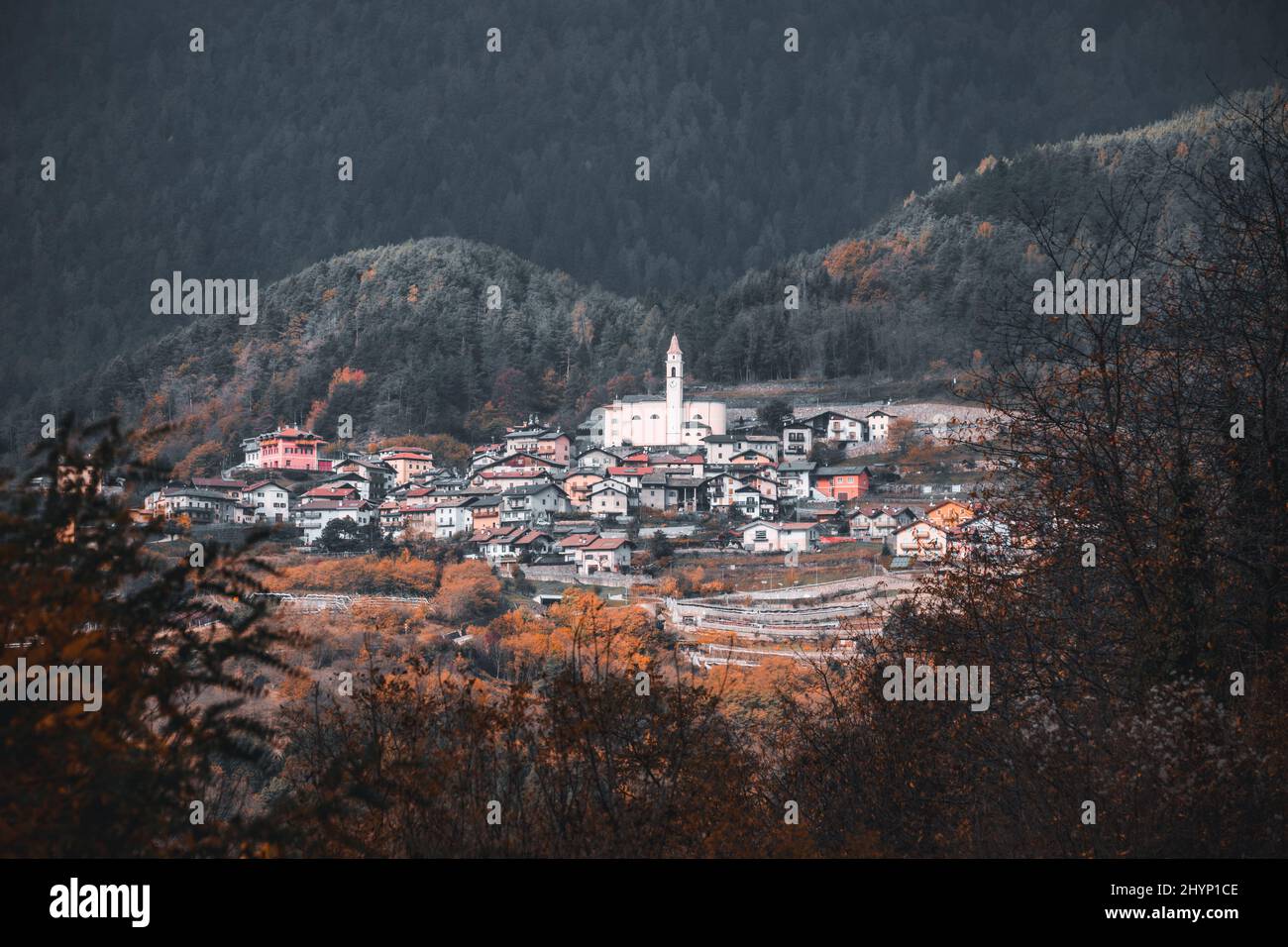 Italian small village hi-res stock photography and images - Alamy