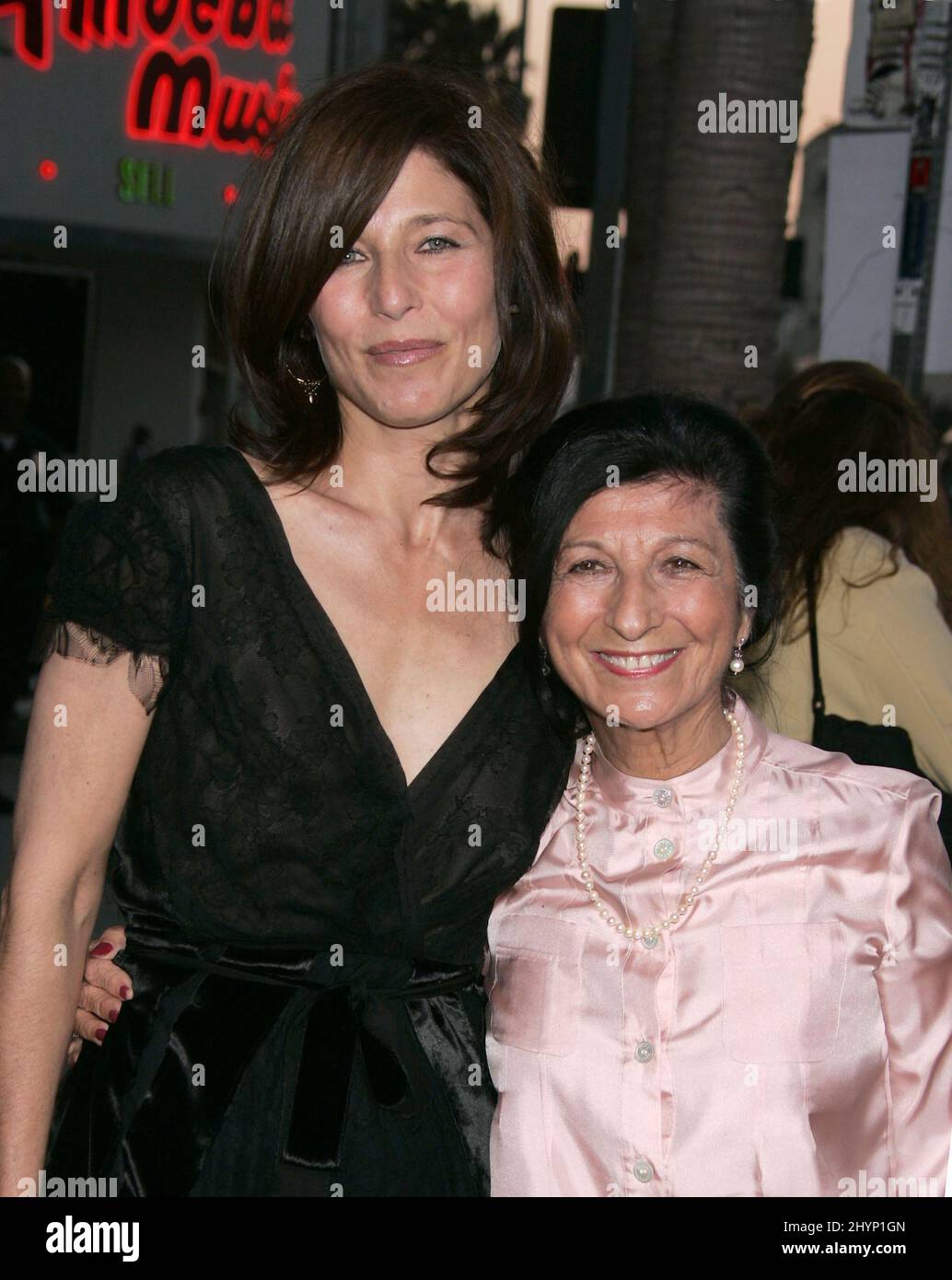 Catherine Keener & mother attend The 40 Year-Old Virgin World Premiere ...