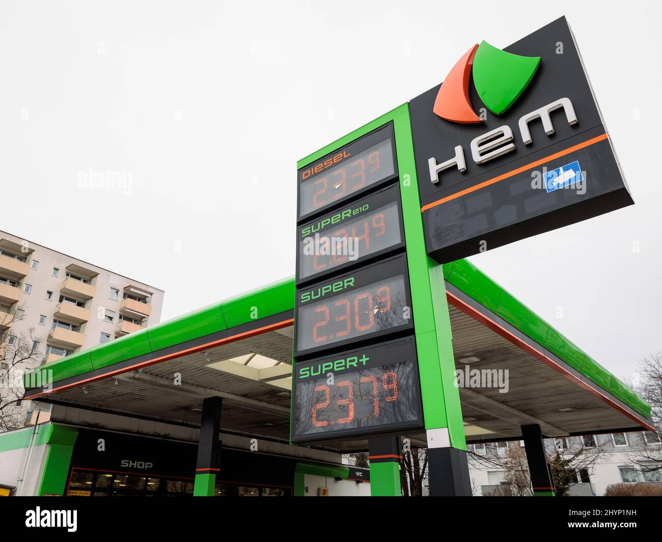Munich, Germany. 15th Mar, 2022. A petrol station in Munich, Germany ...