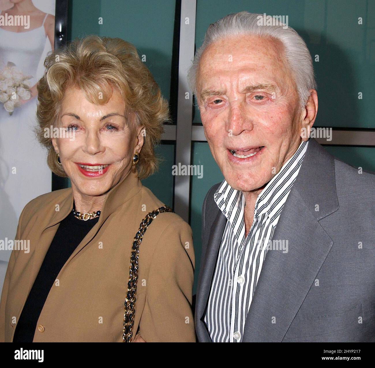 KIRK & ANNE DOUGLAS ATTEND 'THE IN-LAWS' PREMIERE IN HOLLYWOOD. PICTURE ...