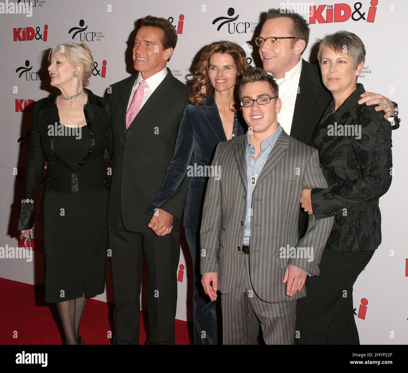 Jamie lee curtis arnold schwarzenegger hi-res stock photography and ...