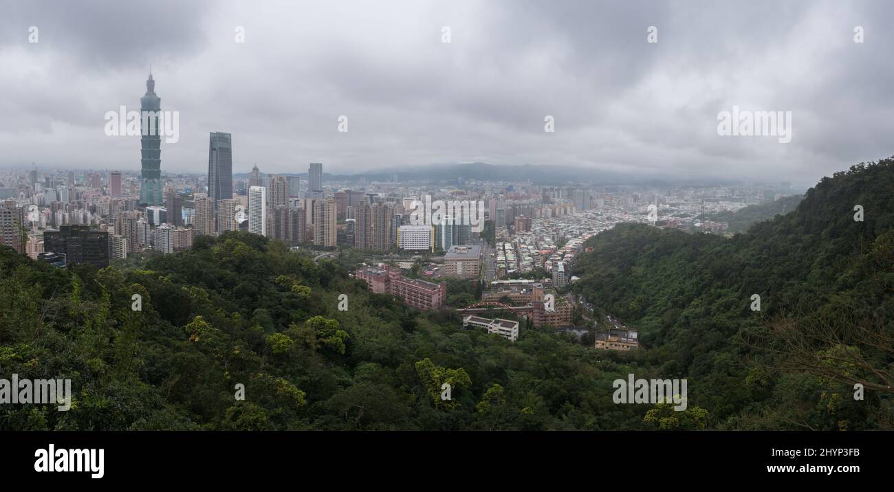 Taipei, Taiwan skyline viewed during the day from Elephant Mountain ...
