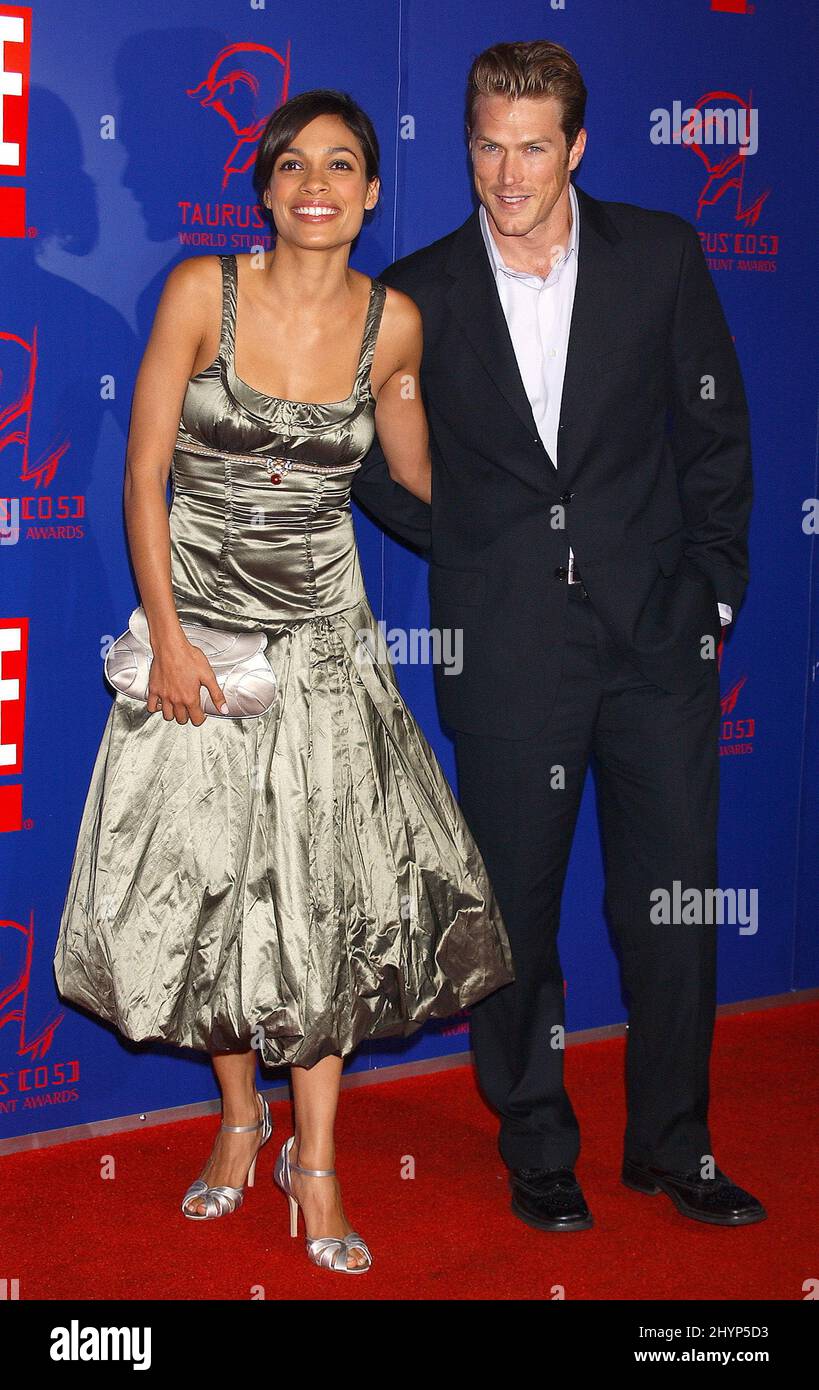 Jason lewis rosario hi-res stock photography and images - Alamy