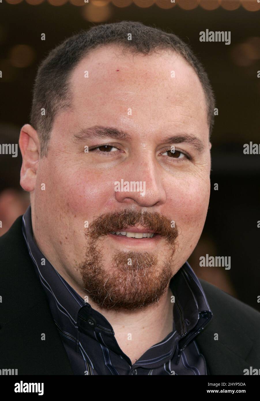 Jon Favreau attends the Zathura: A Space Adventure Los Angeles Premiere ...