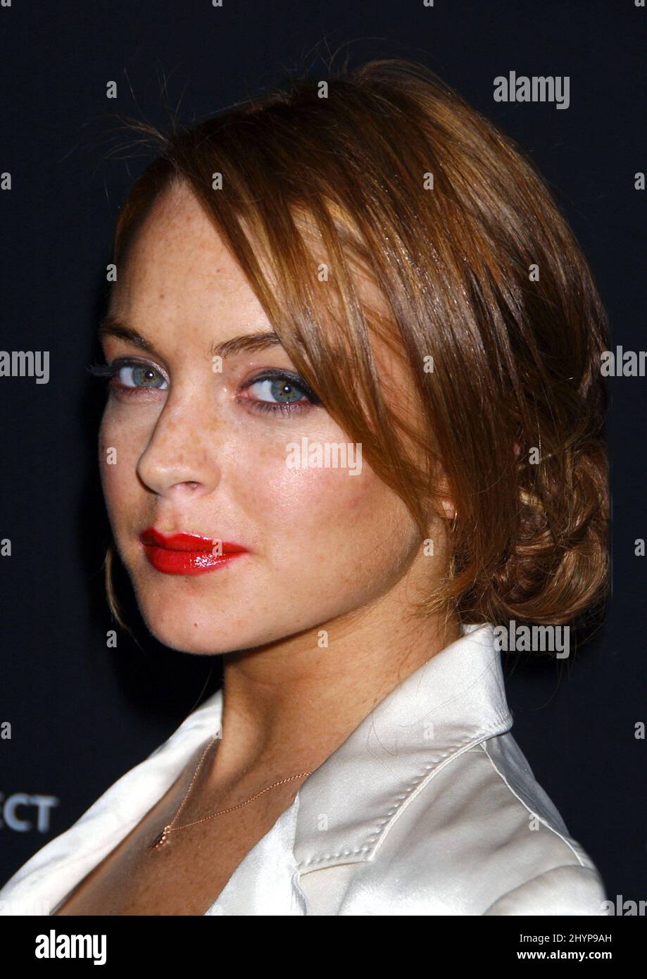 Lindsay Lohan attends the 'Social Hollywood' Grand Opening, benefiting ...