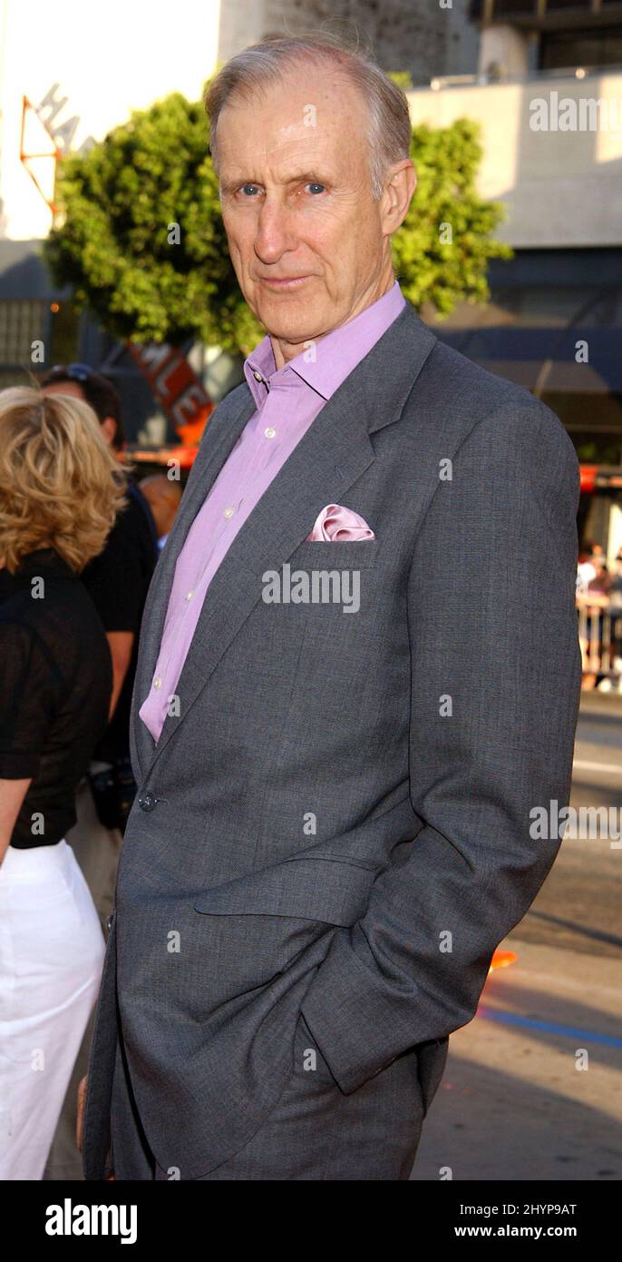 James Cromwell attends the 'Six Feet Under' Season Four Premiere in ...