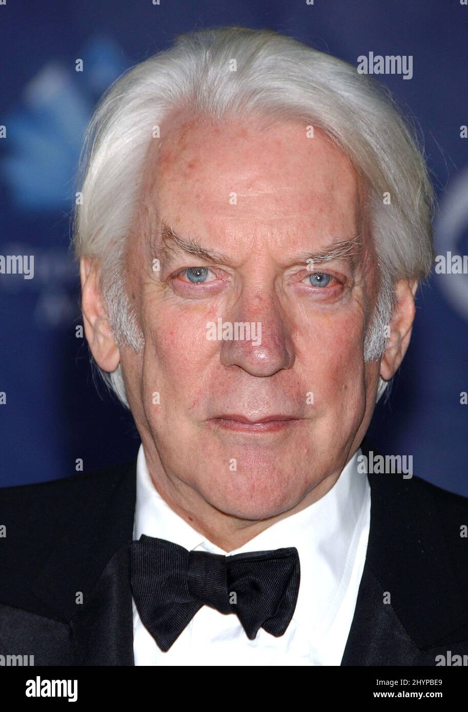 Donald sutherland portrait hi-res stock photography and images - Alamy