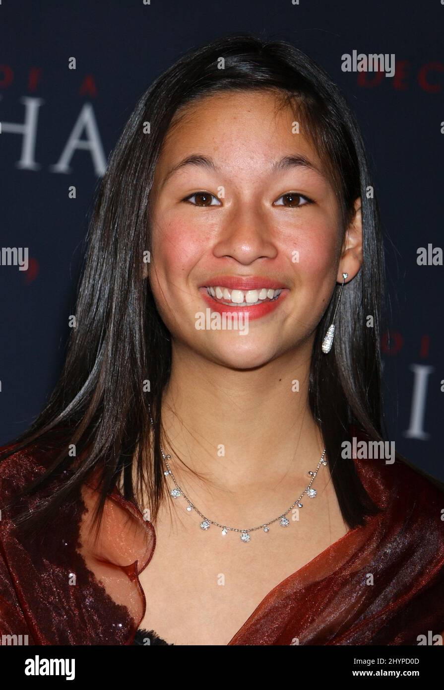 Zoe Weizenbaum attends the Memoirs of a Geisha' Los Angeles Premiere ...