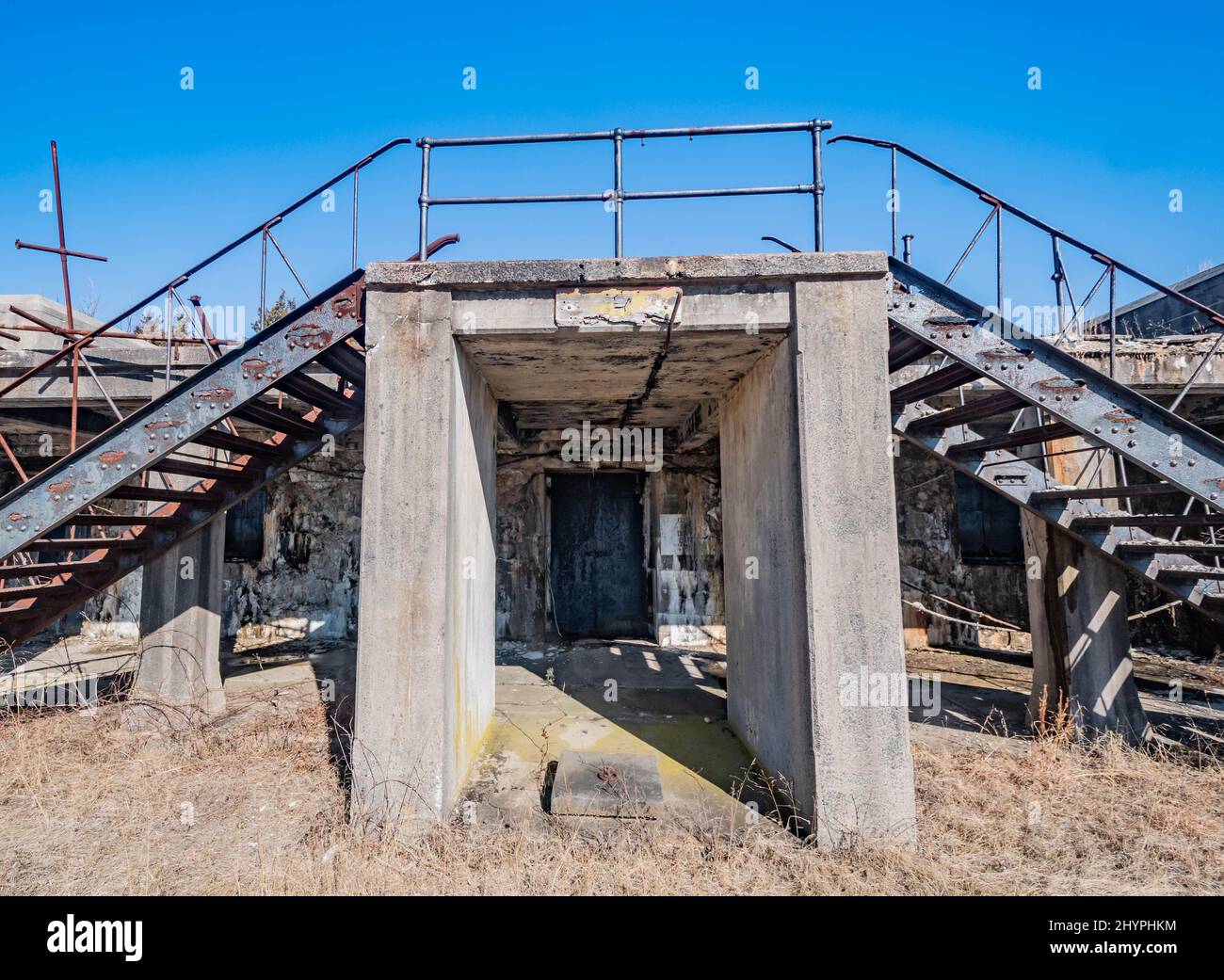 Nine gun battery hi-res stock photography and images - Alamy