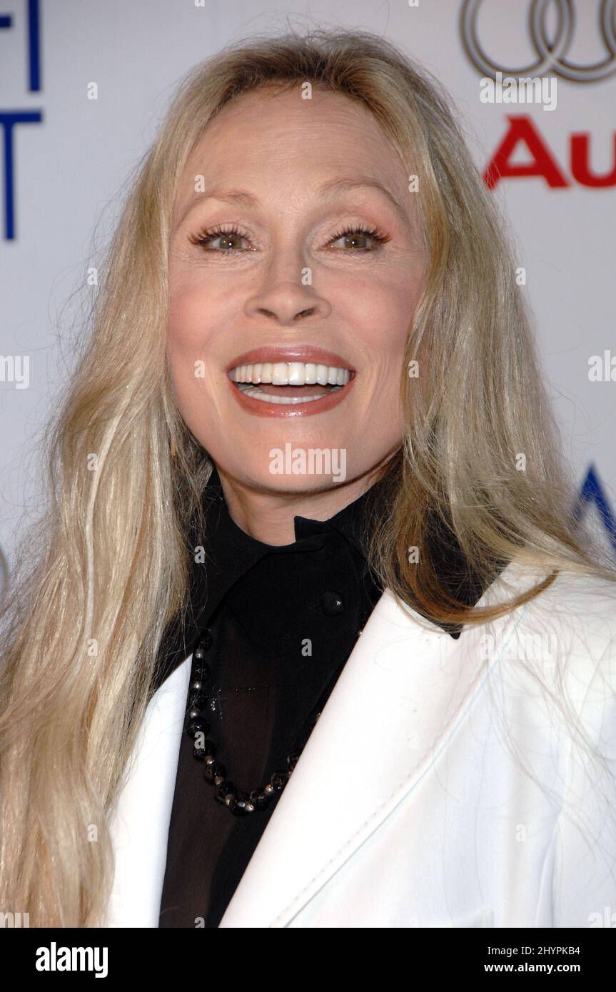 Faye Dunaway attends the AFI Fest 2006 Opening Night Gala & US Premiere ...