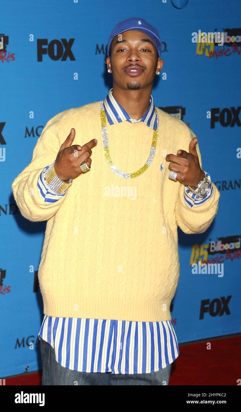 2005 billboard music awards hi-res stock photography and images - Alamy