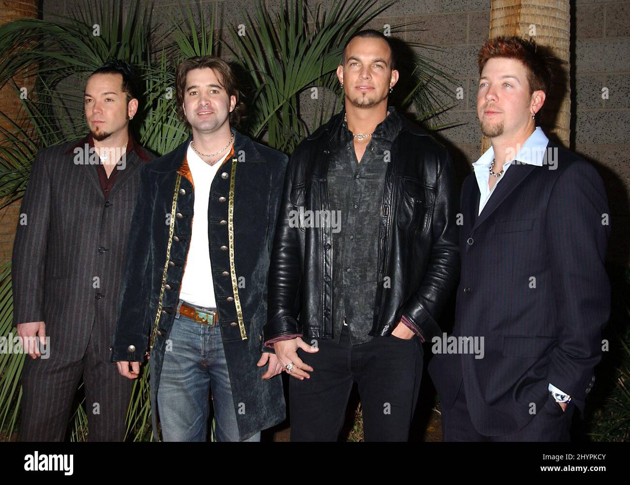 2002 billboard music awards hi-res stock photography and images - Alamy